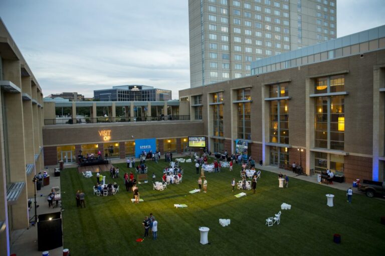 Outdoor Spaces - Overland Park Convention Center